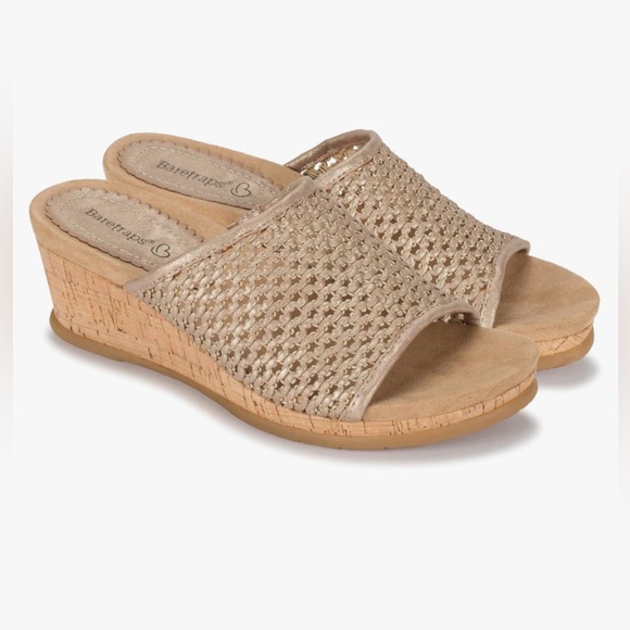 BareTraps | Shoes | Bare Traps Flossey Wedge Sandal | Poshmark